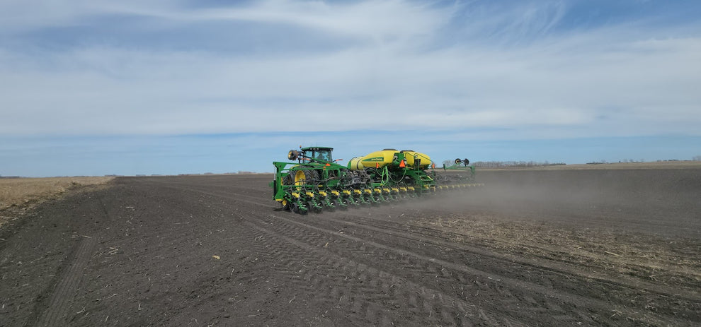 2015 John Deere DB44 ME5 CCS 24R22 Planter – Farm2Farm